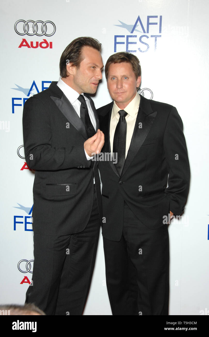 LOS ANGELES, CA. November 01, 2006: EMILIO ESTEVEZ & CHRISTIAN SLATER ...