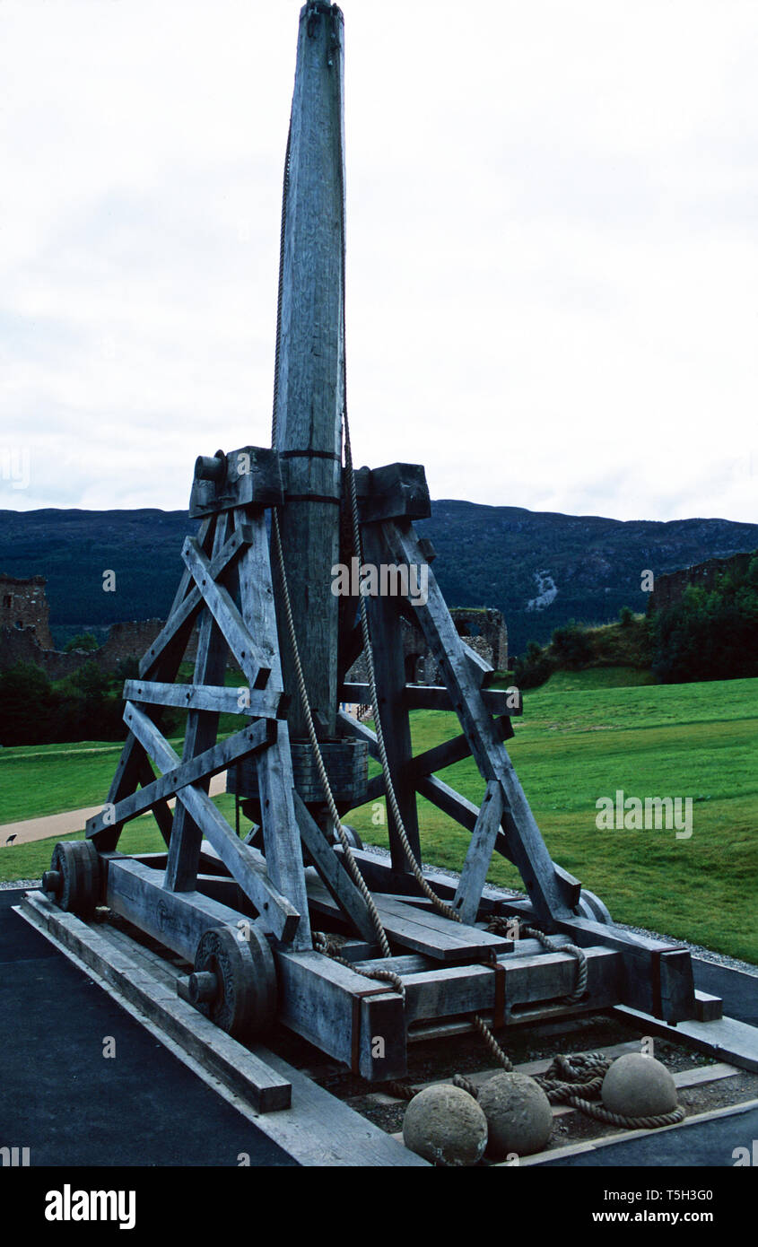 A siege catapult,Urquhart Castle,Loch Ness,Scotland Stock Photo - Alamy