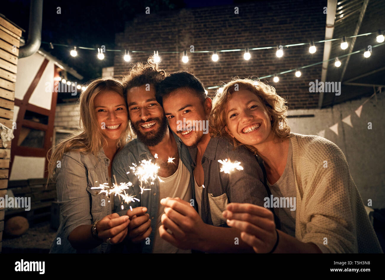 Party sparklers hi-res stock photography and images - Alamy
