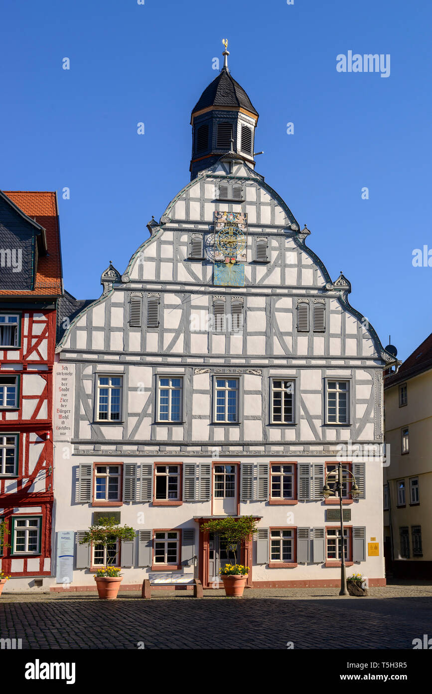 Germany, Hesse, Butzbach, Old town, Town hall at market square Stock ...