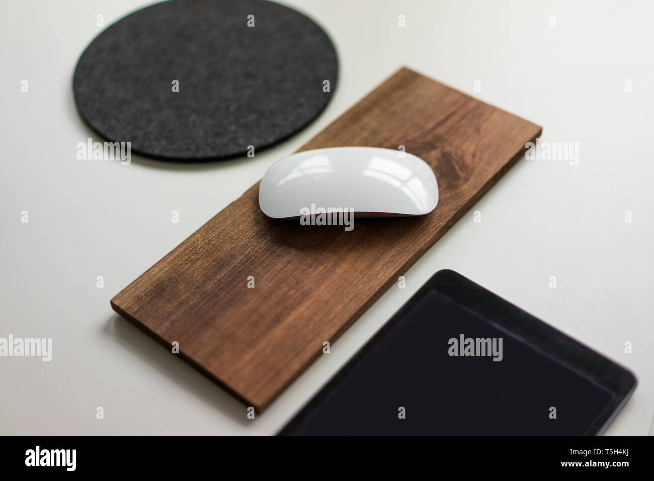 Computer mouse on desk hi-res stock photography and images - Alamy