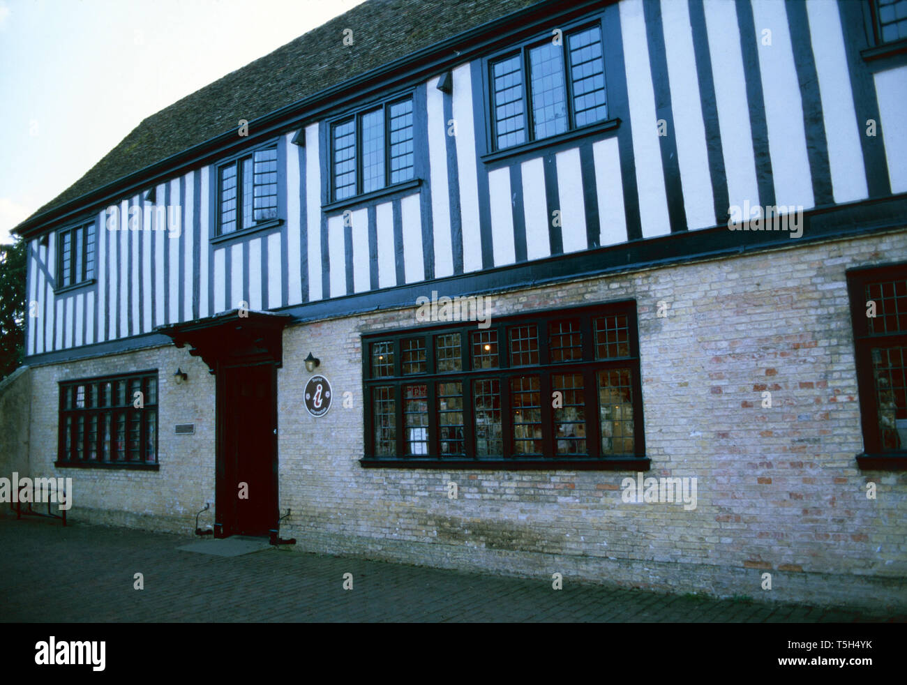 Cromwell house hi-res stock photography and images - Alamy