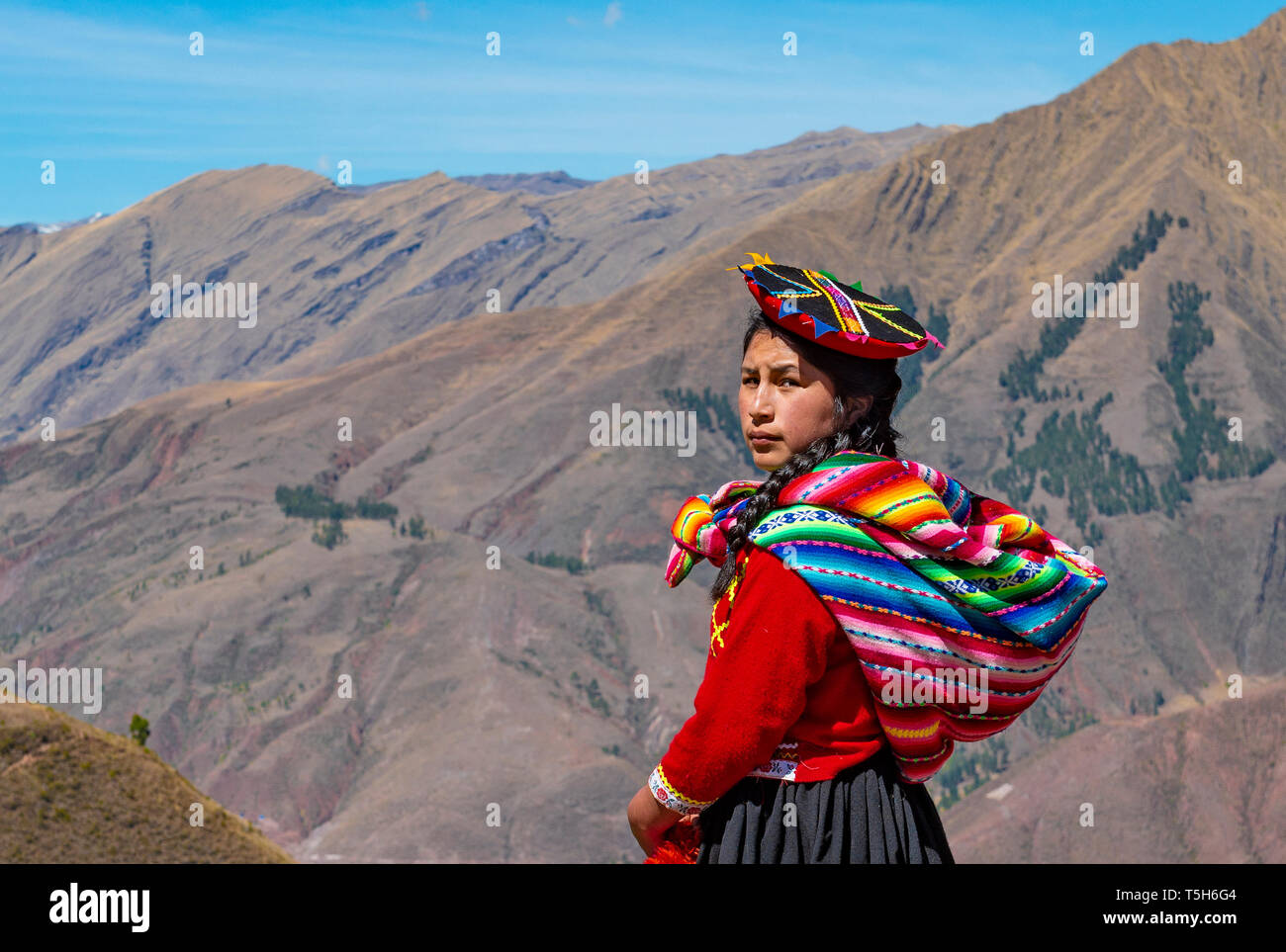 Inca girl hi-res stock photography and images - Alamy