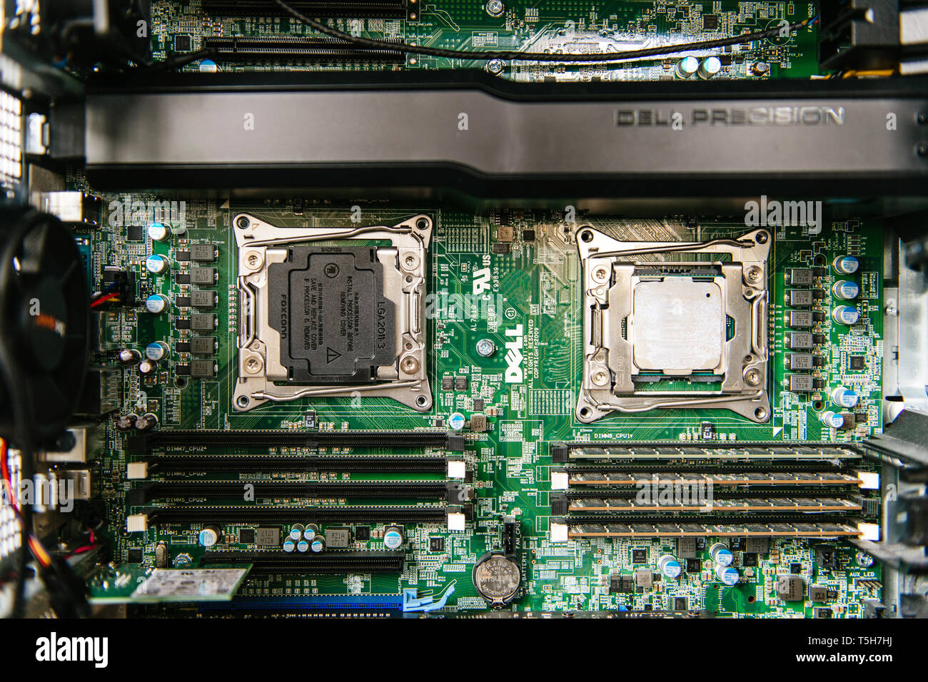 Paris, France - Apr 17, 2019: Dell Precision workstation with dual CPU ...