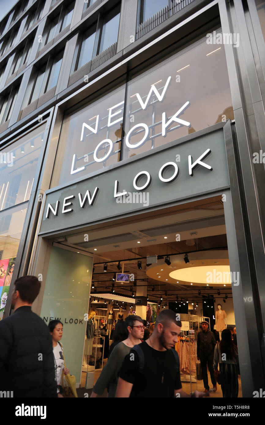 NEW LOOK store on Oxford Street, London, England, UK Stock Photo - Alamy
