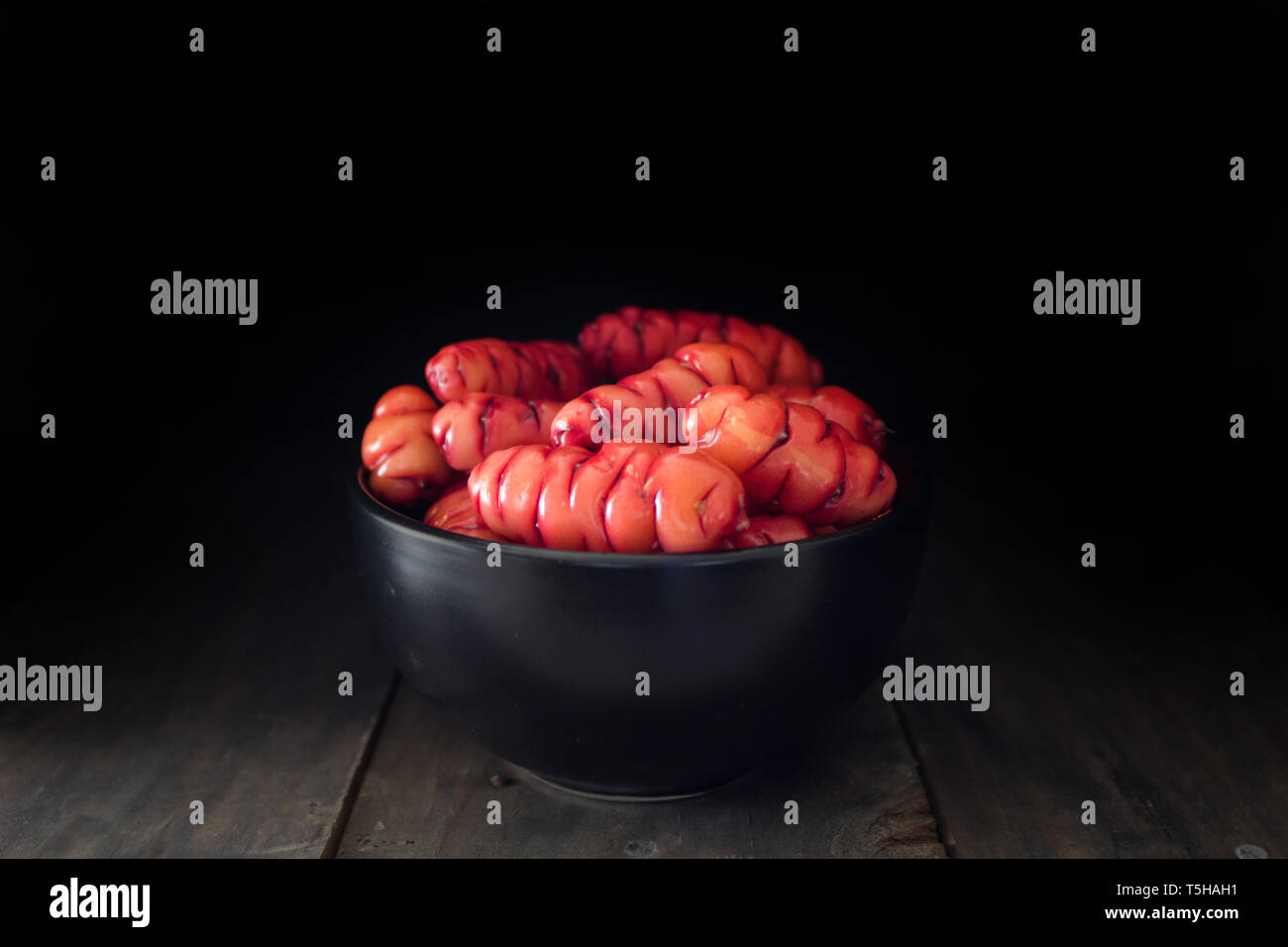 Oca new zealand yam oxalis hi-res stock photography and images - Alamy
