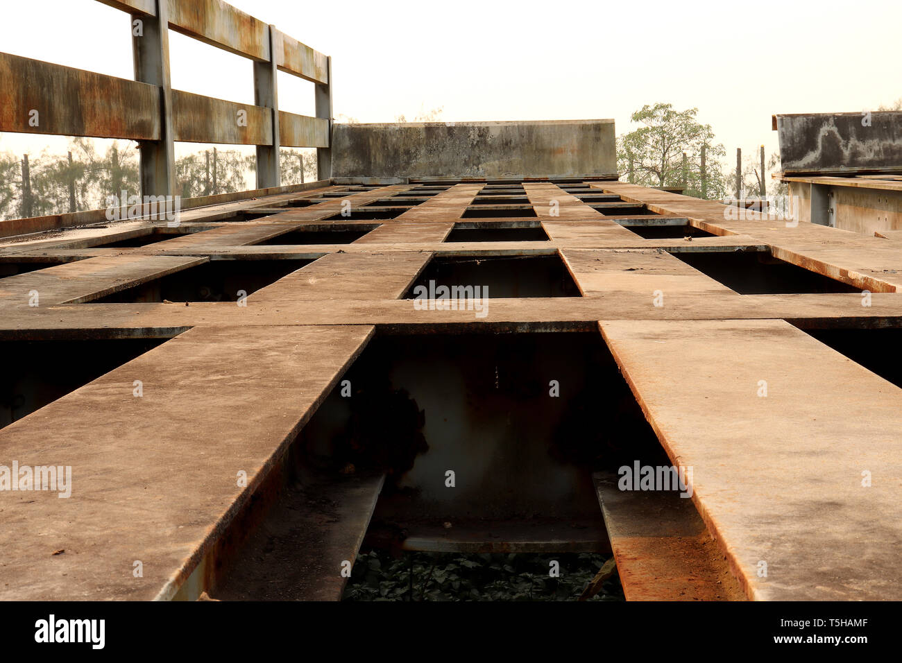 Rusty metal , abandoned vehicle object texture High resolution image ...