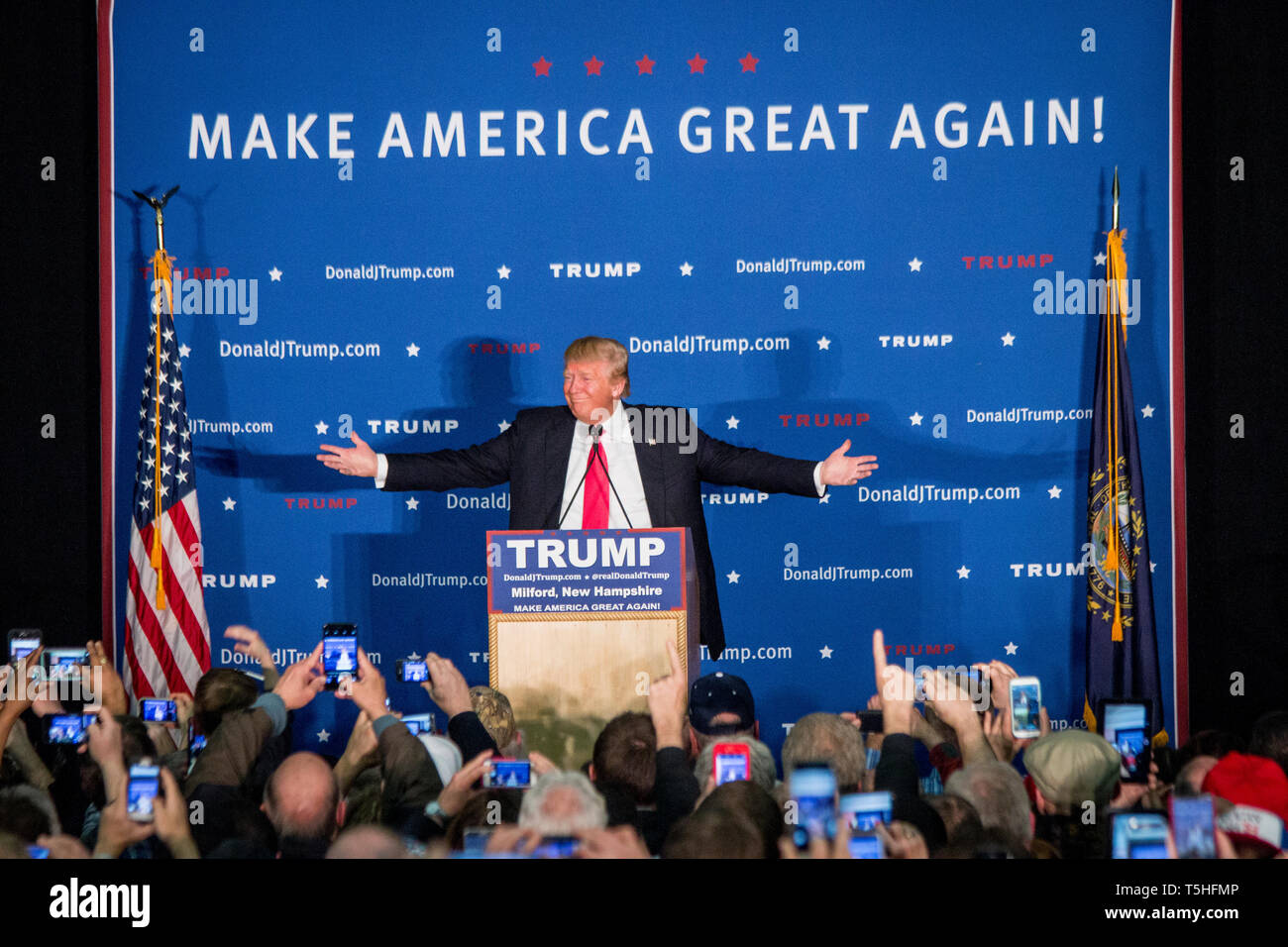 Donald trump smiling hi-res stock photography and images - Alamy