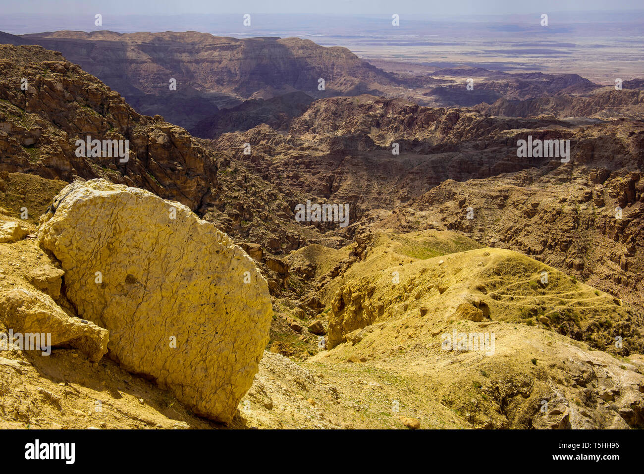 Below sea leve hi-res stock photography and images - Alamy