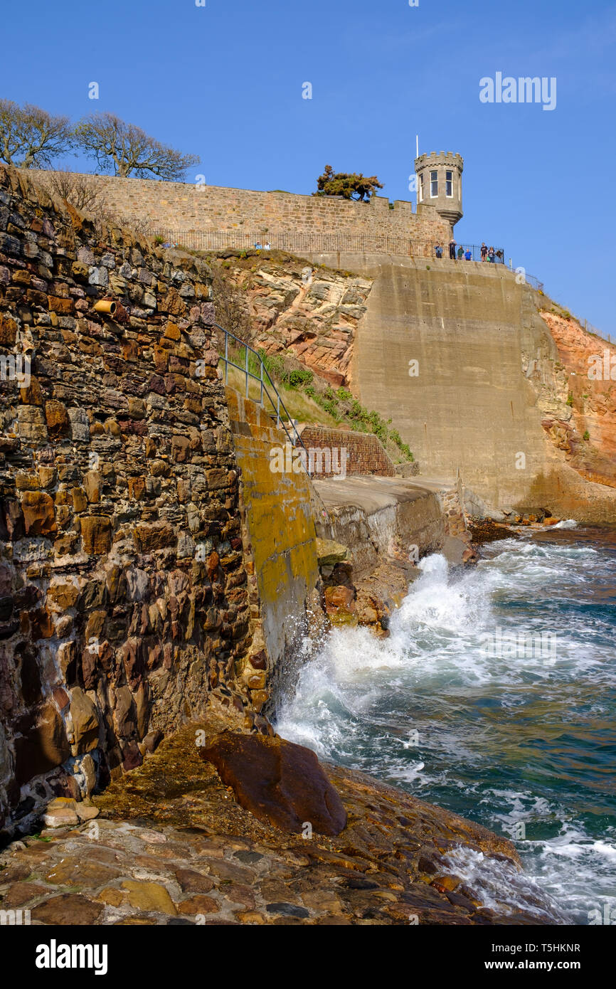 Crail castle hi-res stock photography and images - Alamy