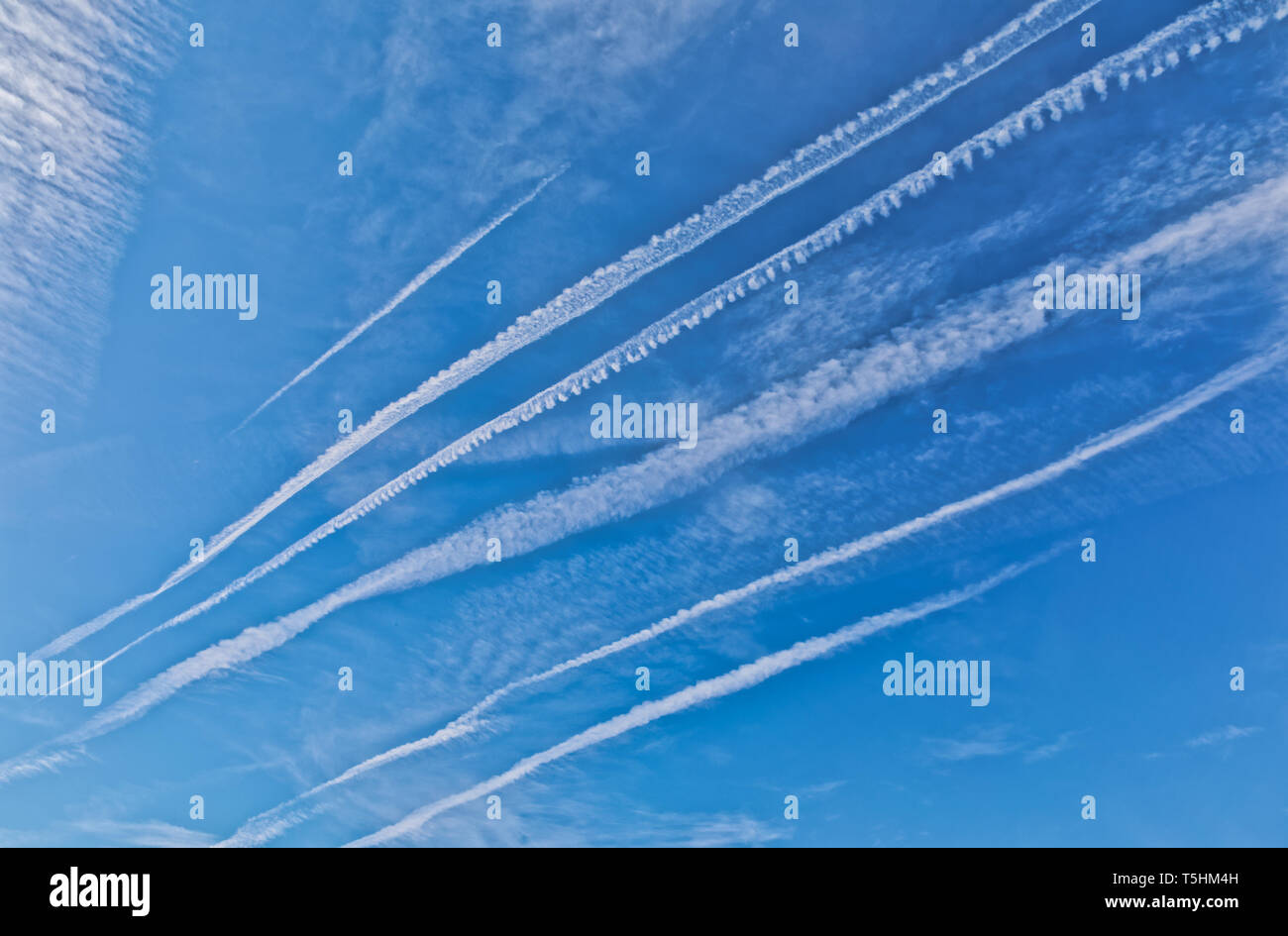 White airplane with blue stripes hi-res stock photography and images ...