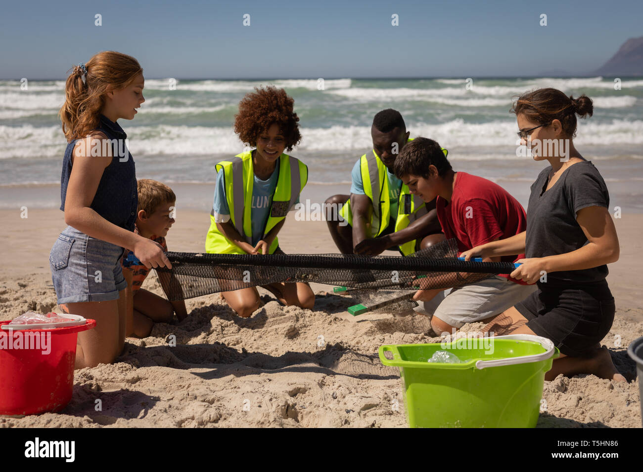 Beach finding hi-res stock photography and images - Alamy