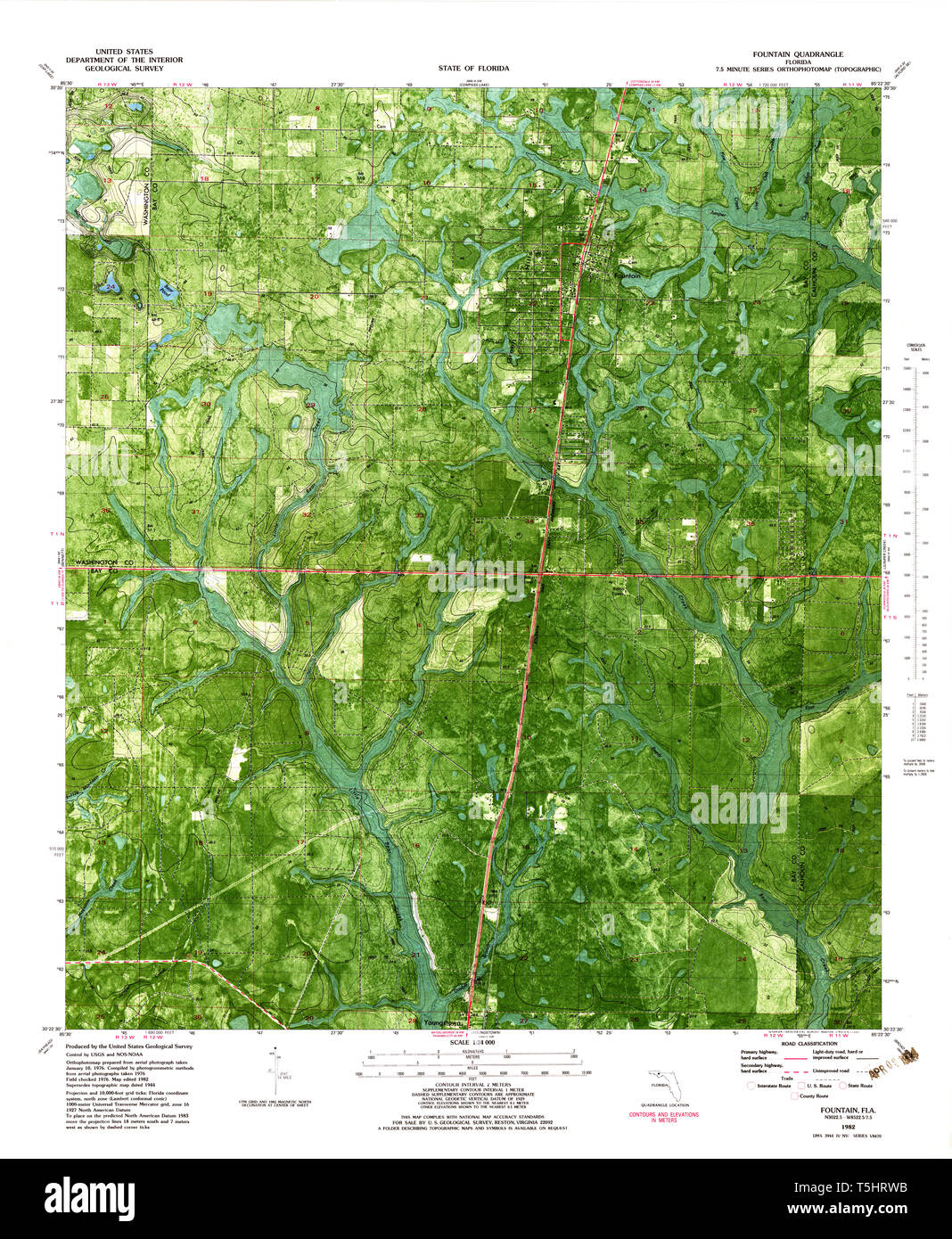 Fountain restoration Cut Out Stock Images & Pictures - Alamy