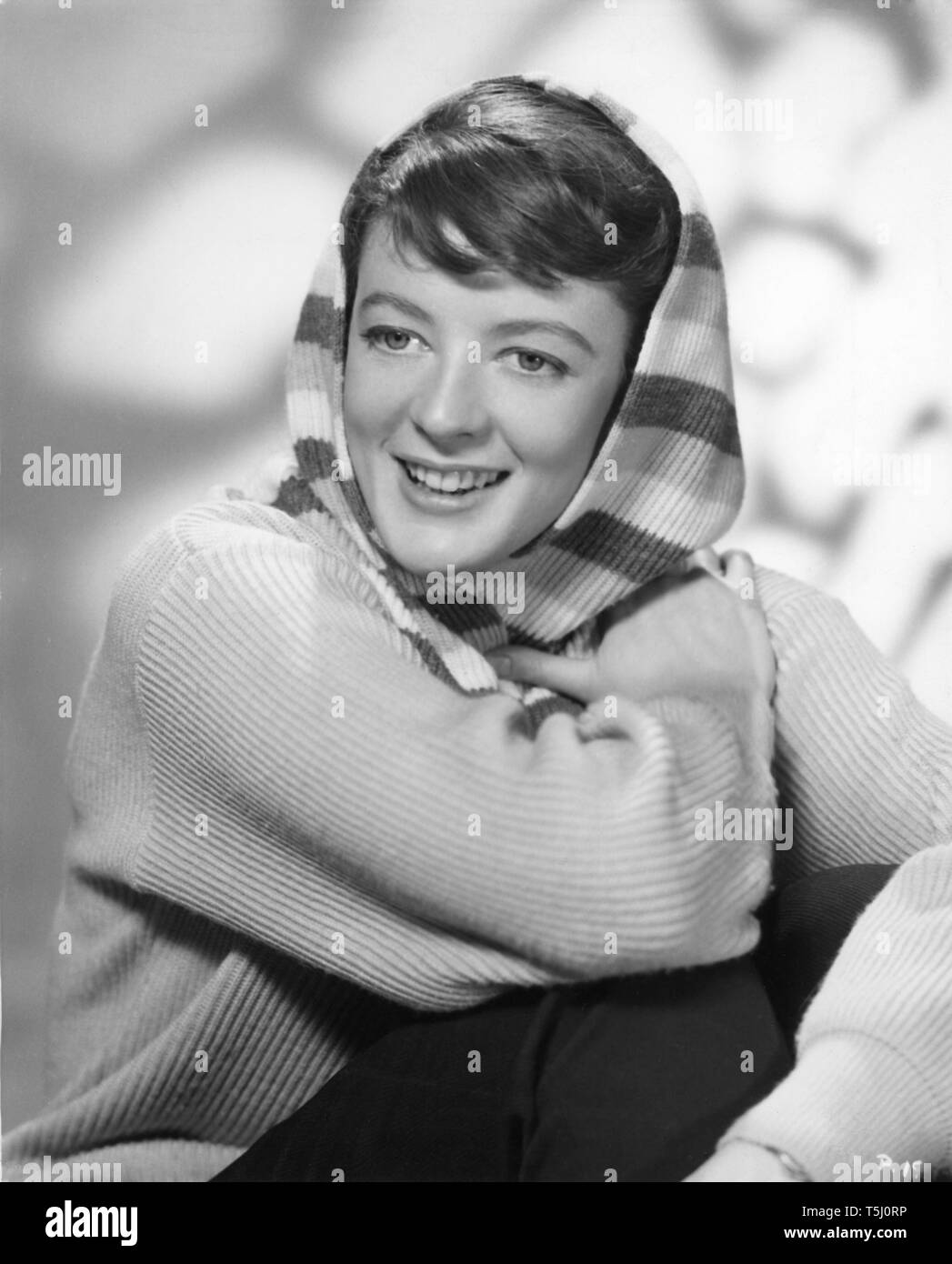 MAGGIE SMITH portrait by Dave Boulton NOWHERE TO GO 1958 film debut ...