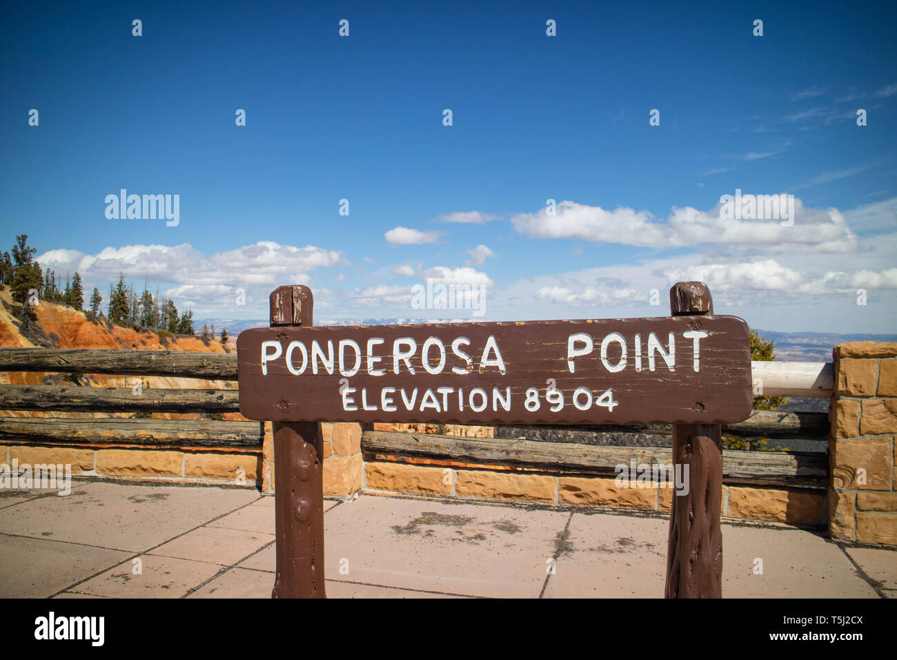 Bryce Canyon National Park, UT, USA - March 25, 2018: The Ponderosa ...