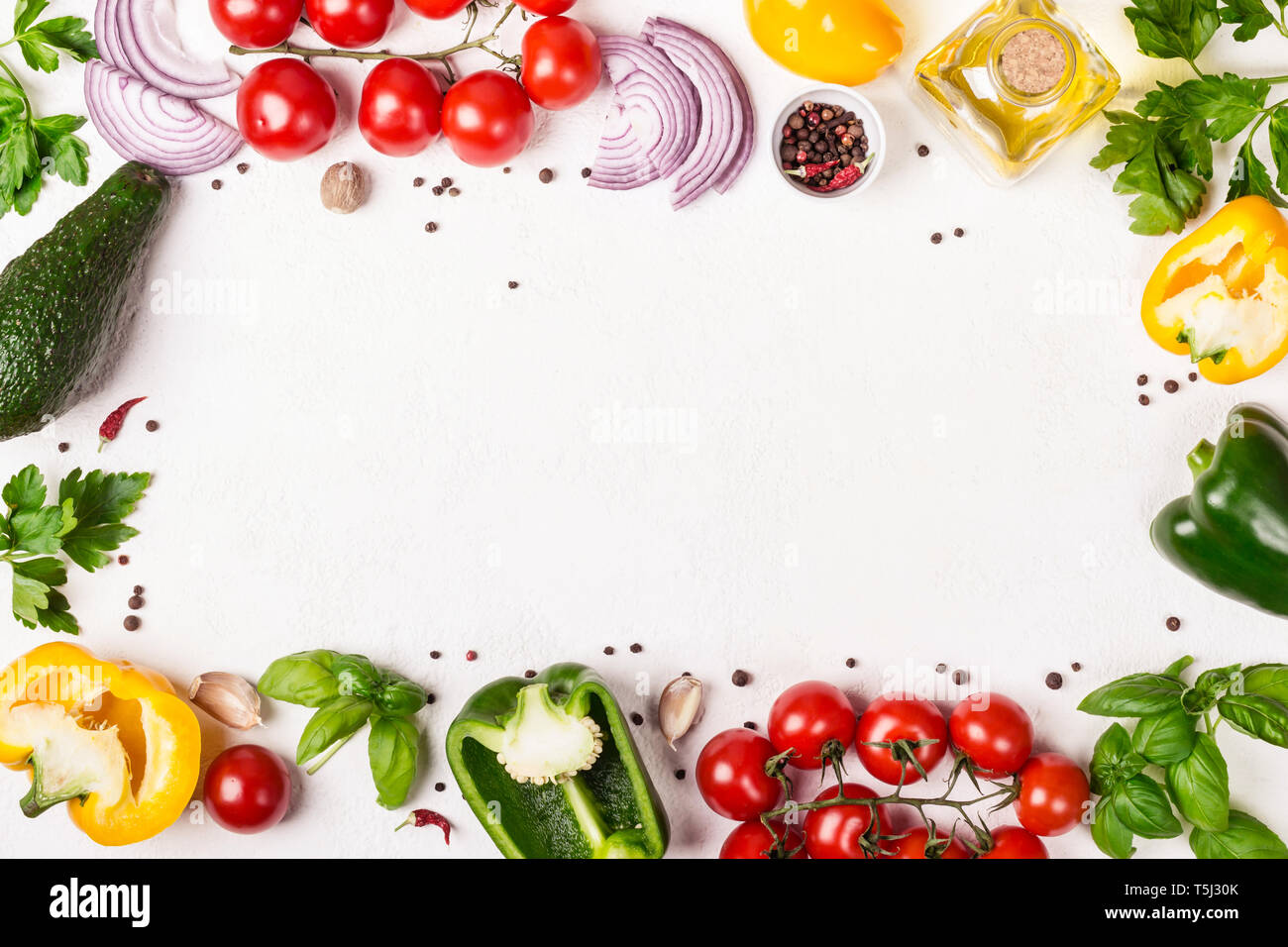 Fresh Vegetables frame with place for text. Healthy food or diet ...