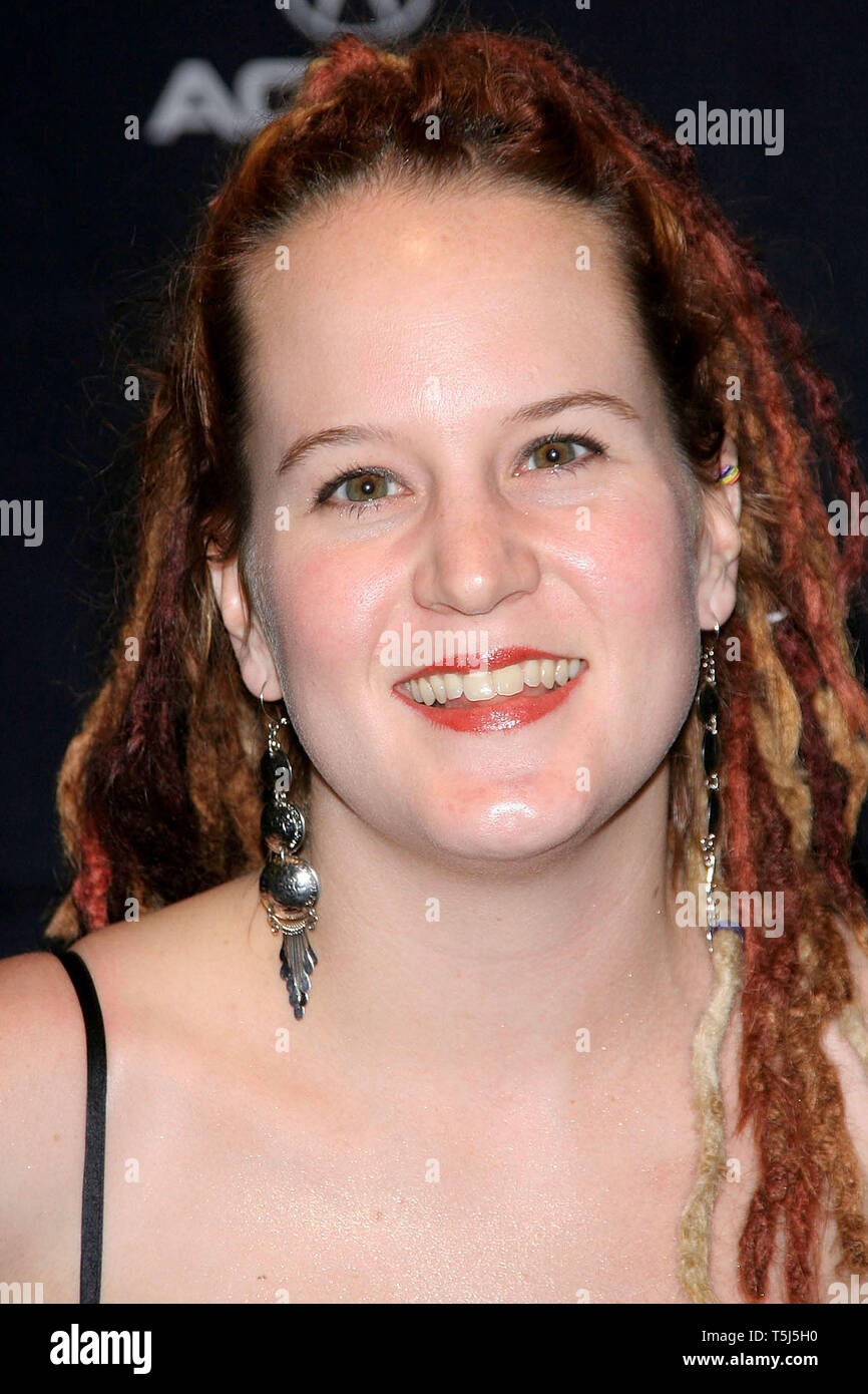 Amy belling hi-res stock photography and images - Alamy