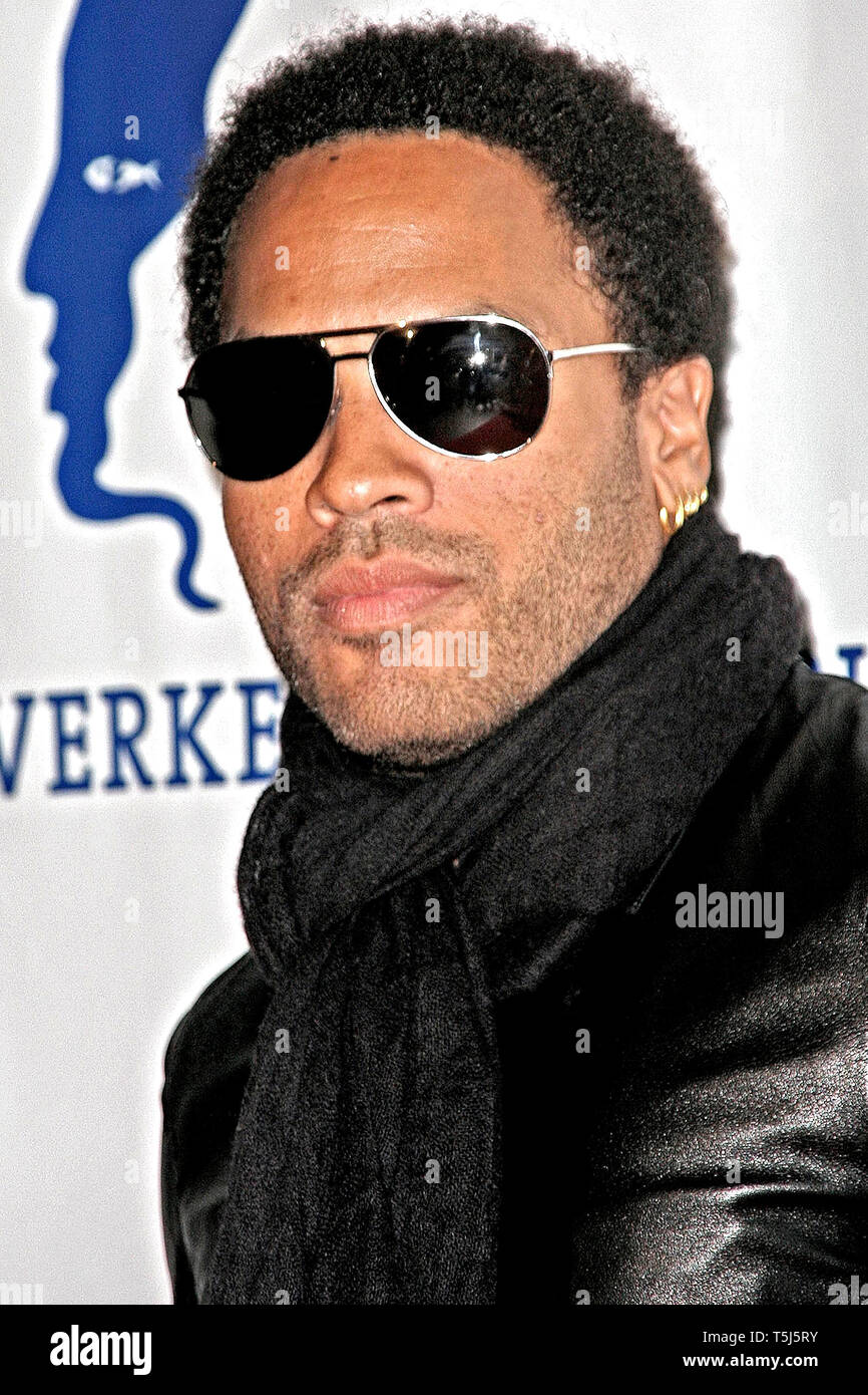 New York, USA. 19 Apr, 2007. Lenny Kravitz at Riverkeeper's benefit ...