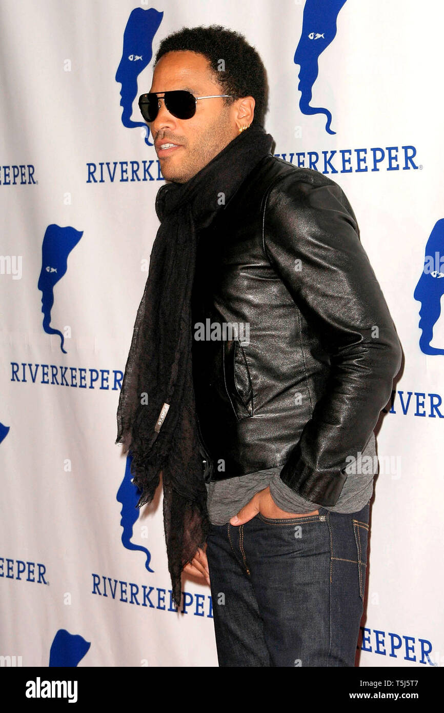 New York, USA. 19 Apr, 2007. Lenny Kravitz at Riverkeeper's benefit ...