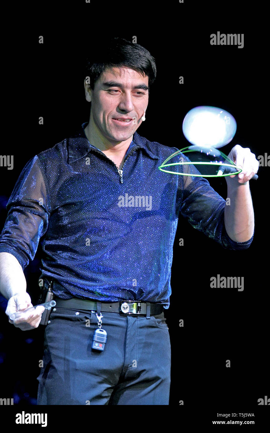 New York, USA. 20 Apr, 2007. Fan Yang, performs at THE GAZILLION BUBBLE ...