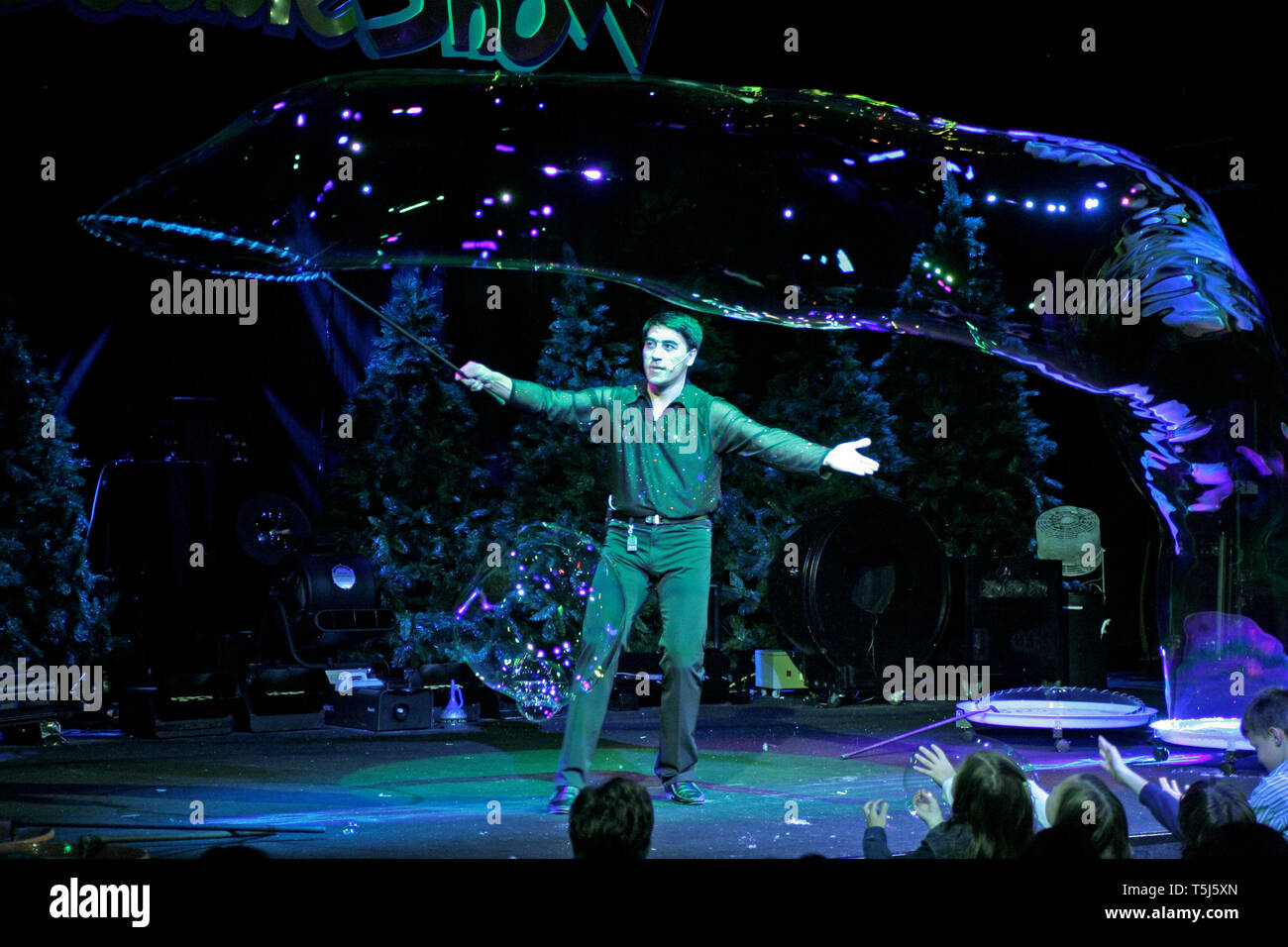 New York, USA. 20 Apr, 2007. Fan Yang, performs at THE GAZILLION BUBBLE ...