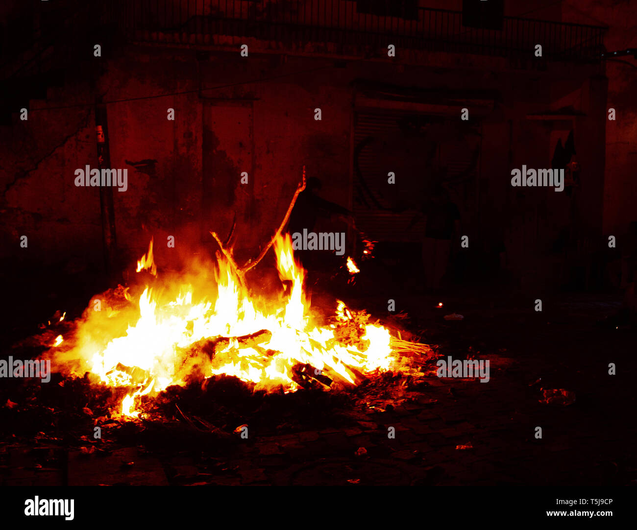 Holi festival bonfire in india hi-res stock photography and images - Alamy