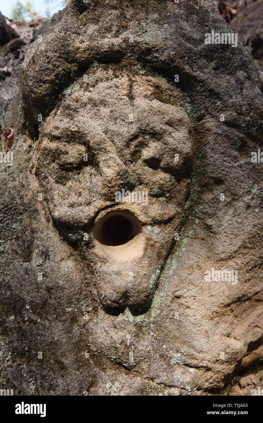 Carved rock face hi-res stock photography and images - Alamy