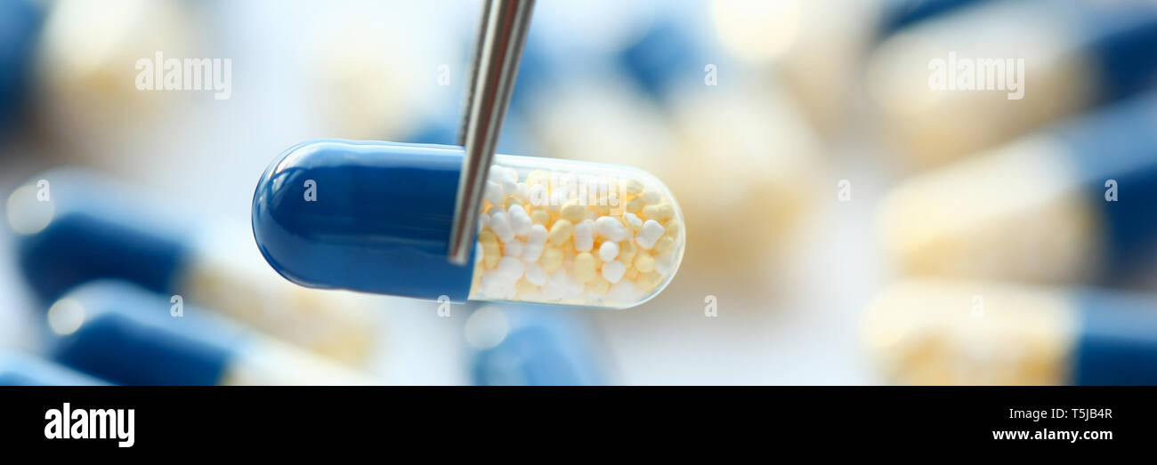 Pill manufacture hi-res stock photography and images - Alamy