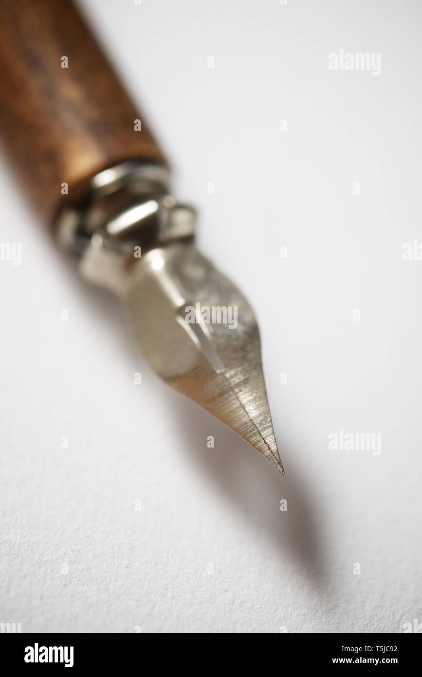 Old nibs hi-res stock photography and images - Alamy
