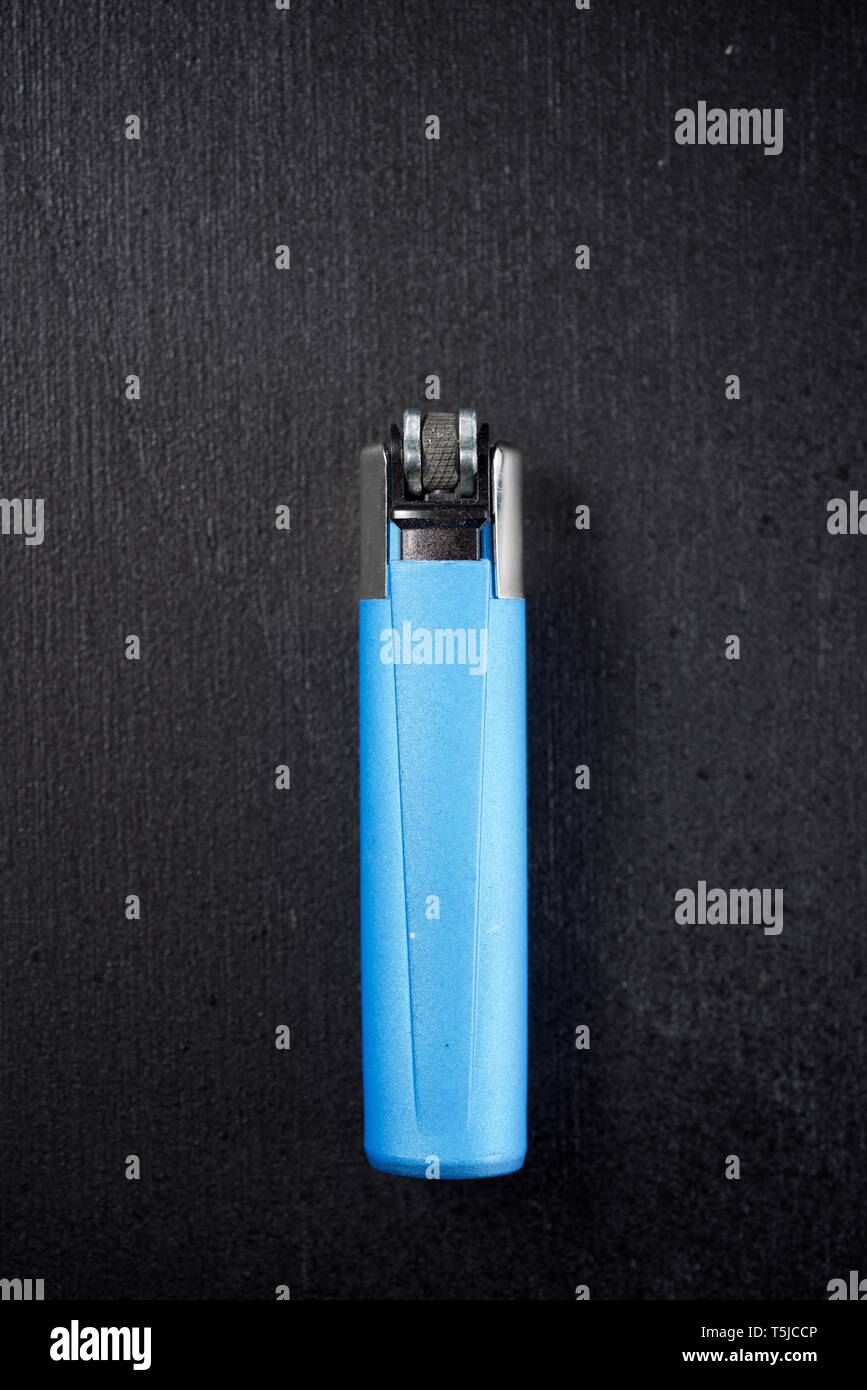 Blue lighter hi-res stock photography and images - Alamy