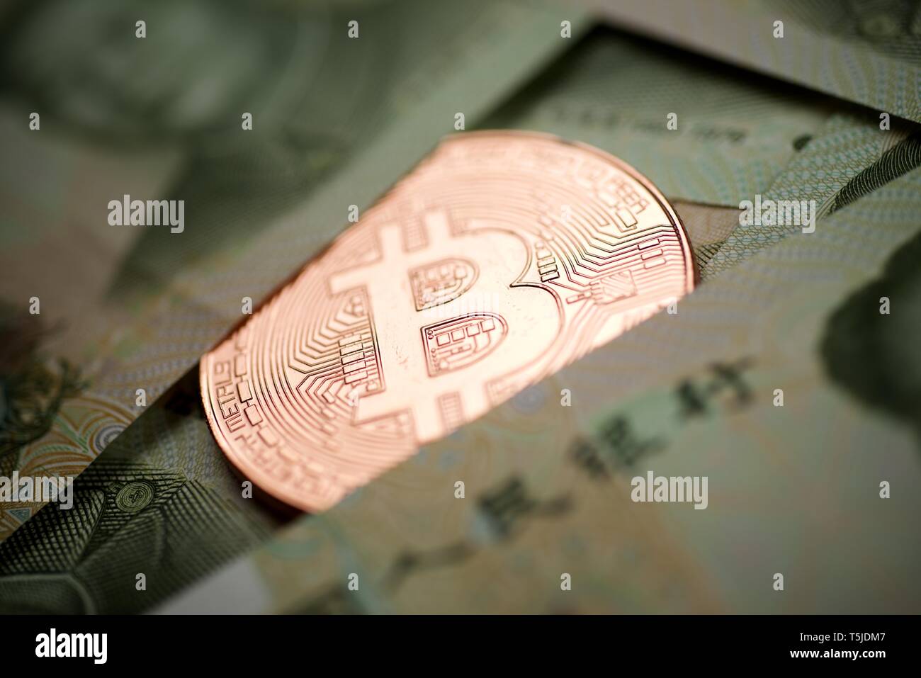 Dollar banknotes on copper hi-res stock photography and images - Alamy