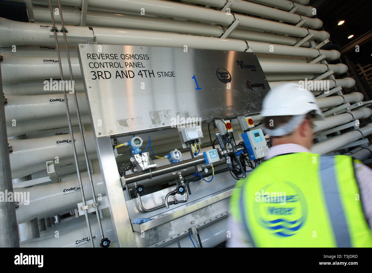 Thames water desalination plant hi-res stock photography and images - Alamy