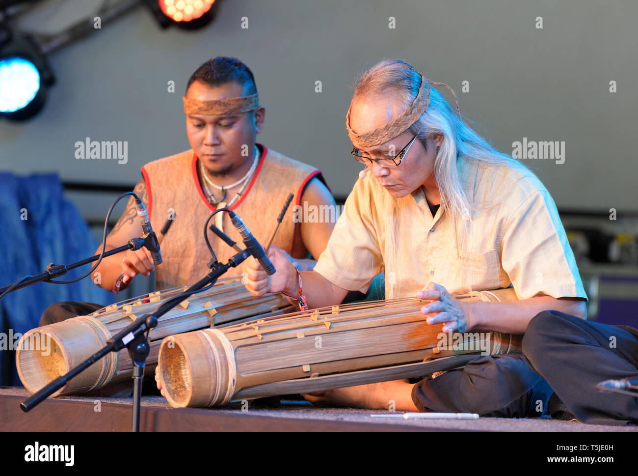 Arthur kanying musician hi-res stock photography and images - Alamy