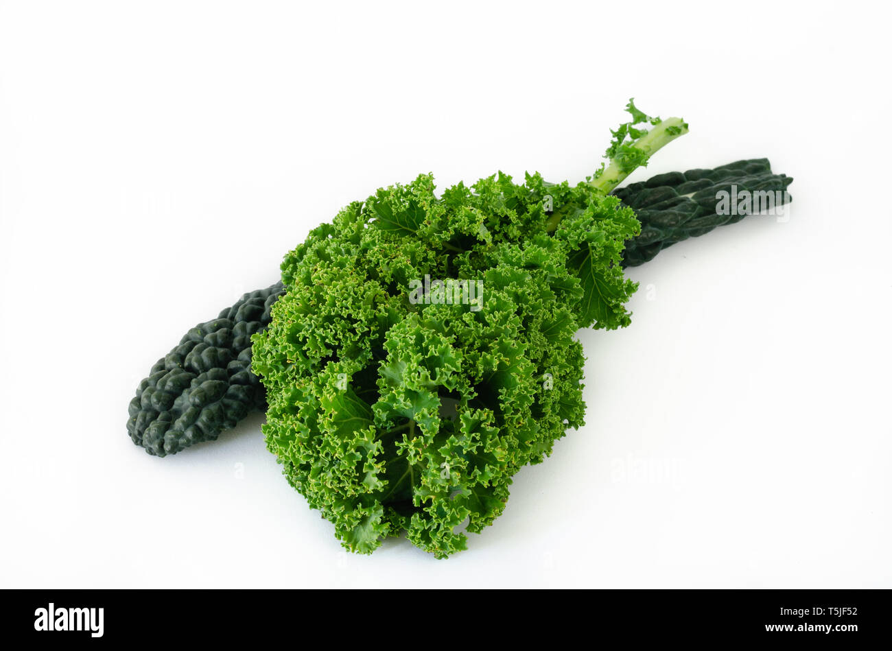 Bunch of kale hi-res stock photography and images - Alamy