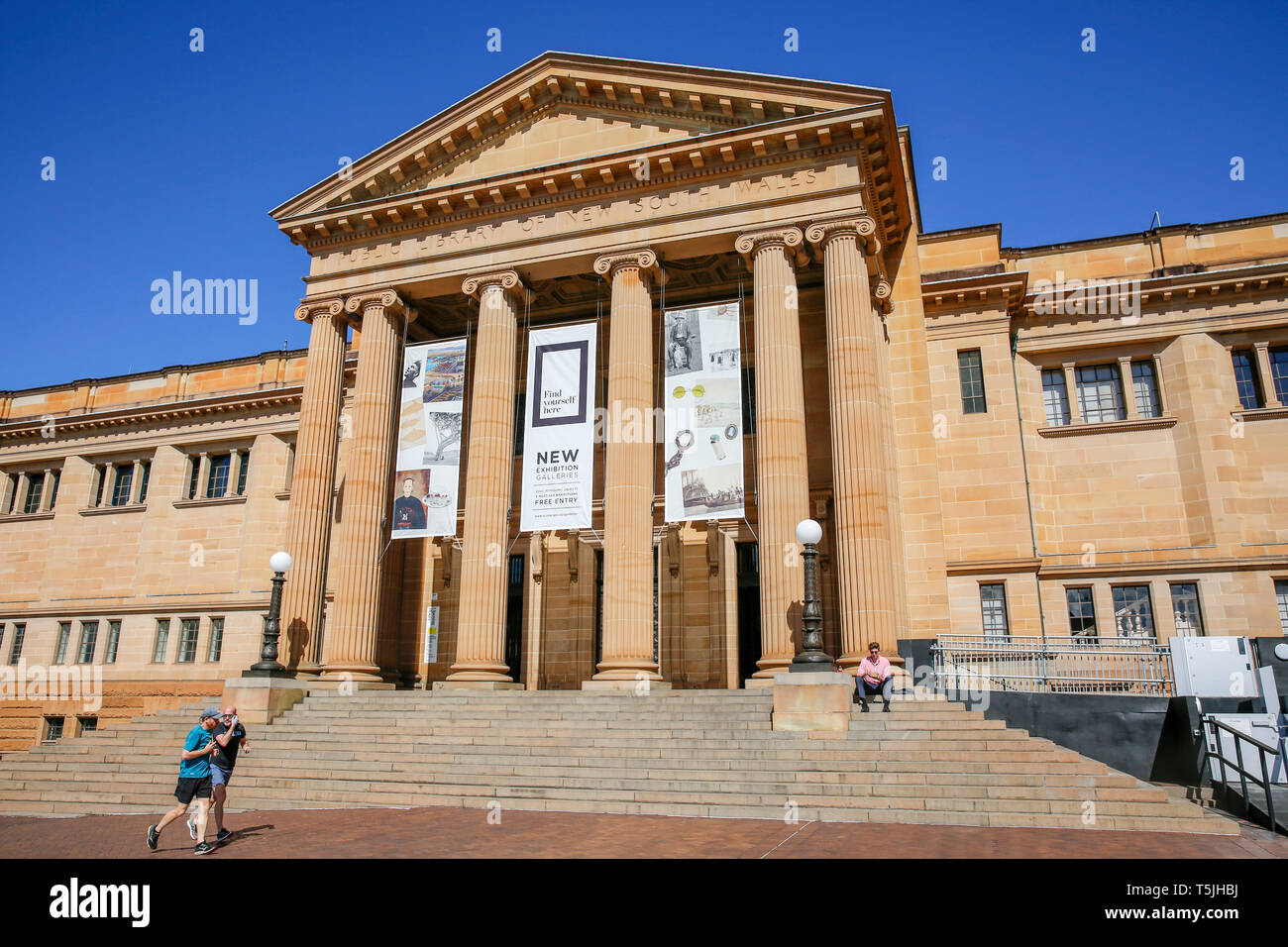 State library of NSW building and entrance to Mitchell wing constructed ...