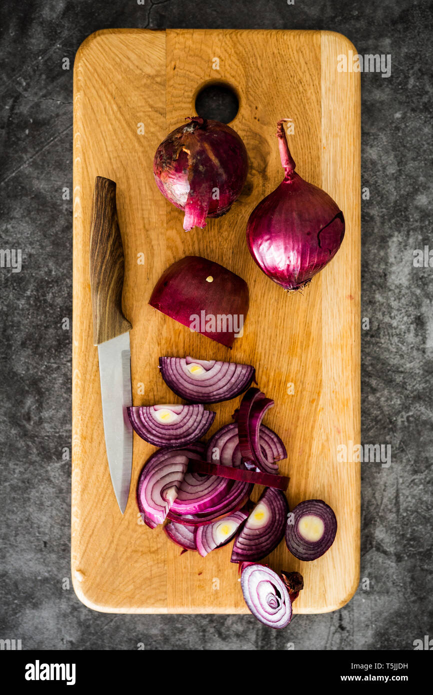 Chopping board red hi-res stock photography and images - Alamy