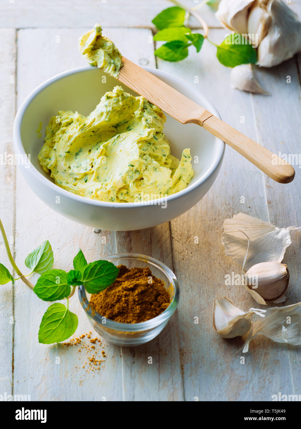 Butter garlic hi-res stock photography and images - Alamy