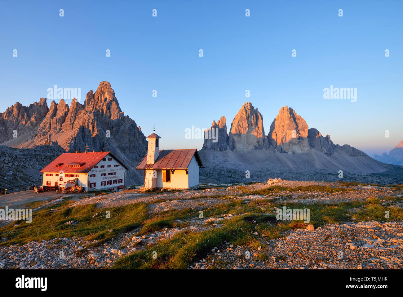 Chapel and Refugio Antonio Locatelli with the famous Tre Cime di ...
