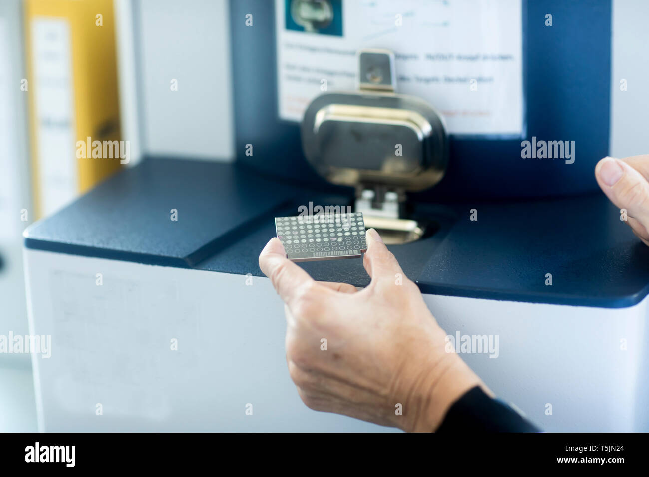 Machine sample hi-res stock photography and images - Alamy