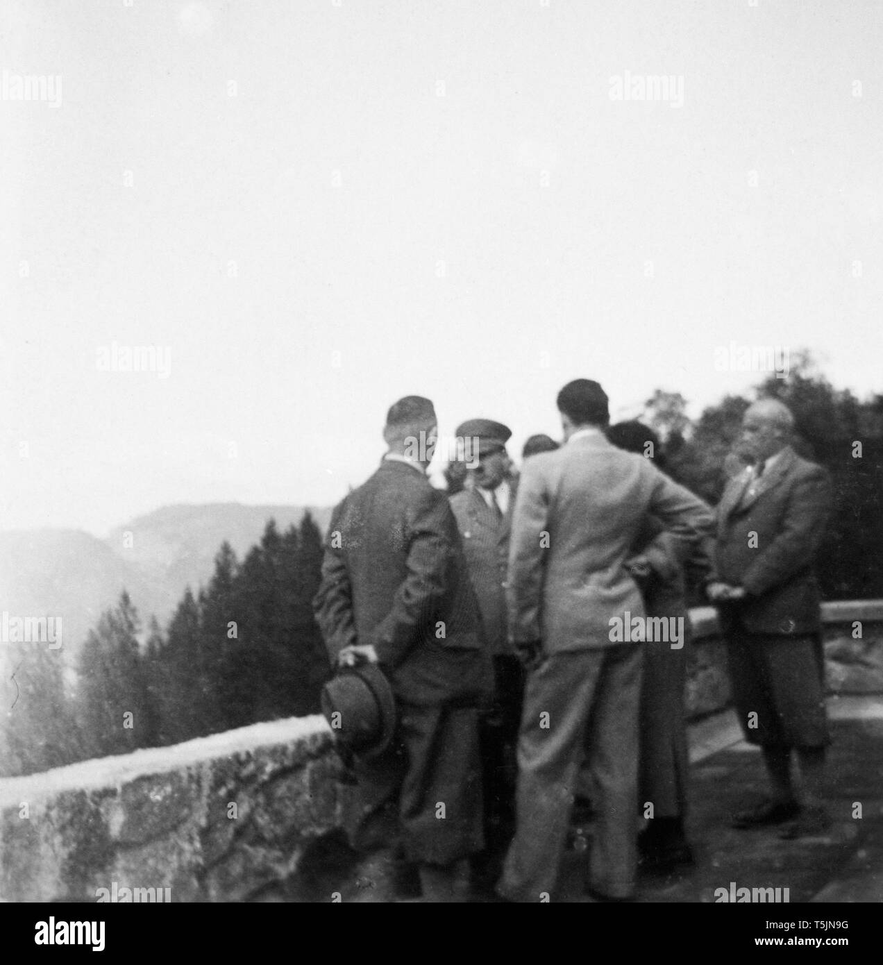 1930s 1940s men hi-res stock photography and images - Alamy