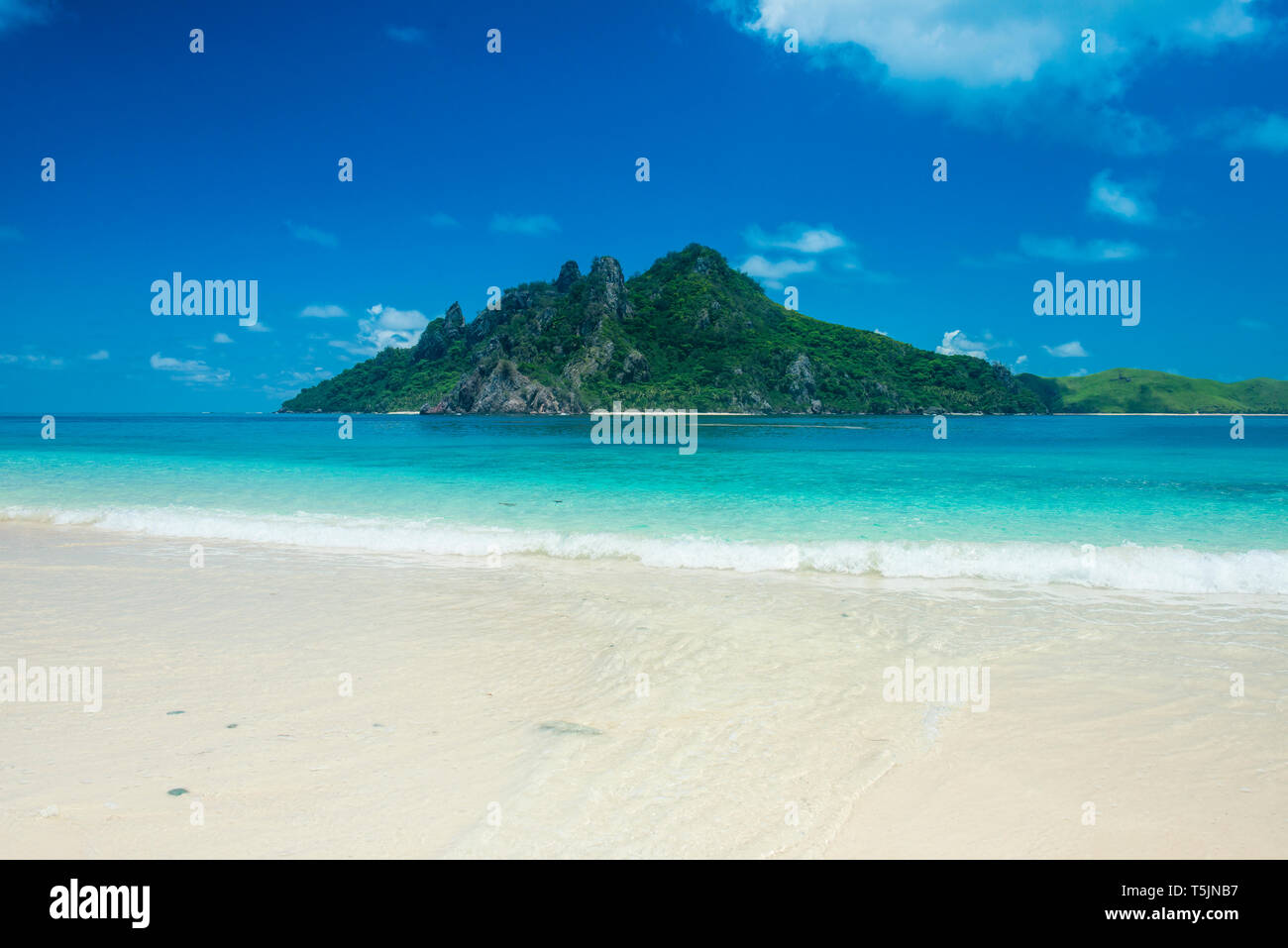 Fiji, Mamanuca islands, Monuriki, sand beach Stock Photo - Alamy