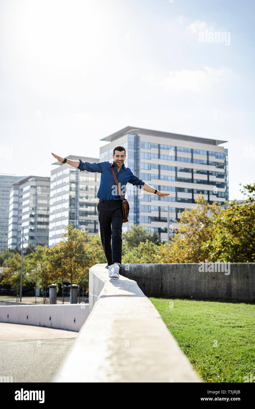 Man balancing hi-res stock photography and images - Alamy