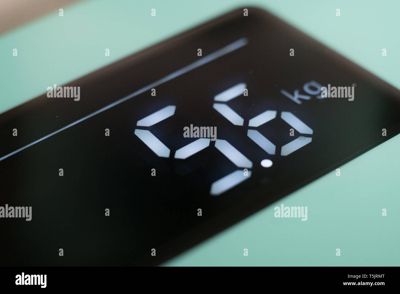 Kitchen scale display hi-res stock photography and images - Alamy