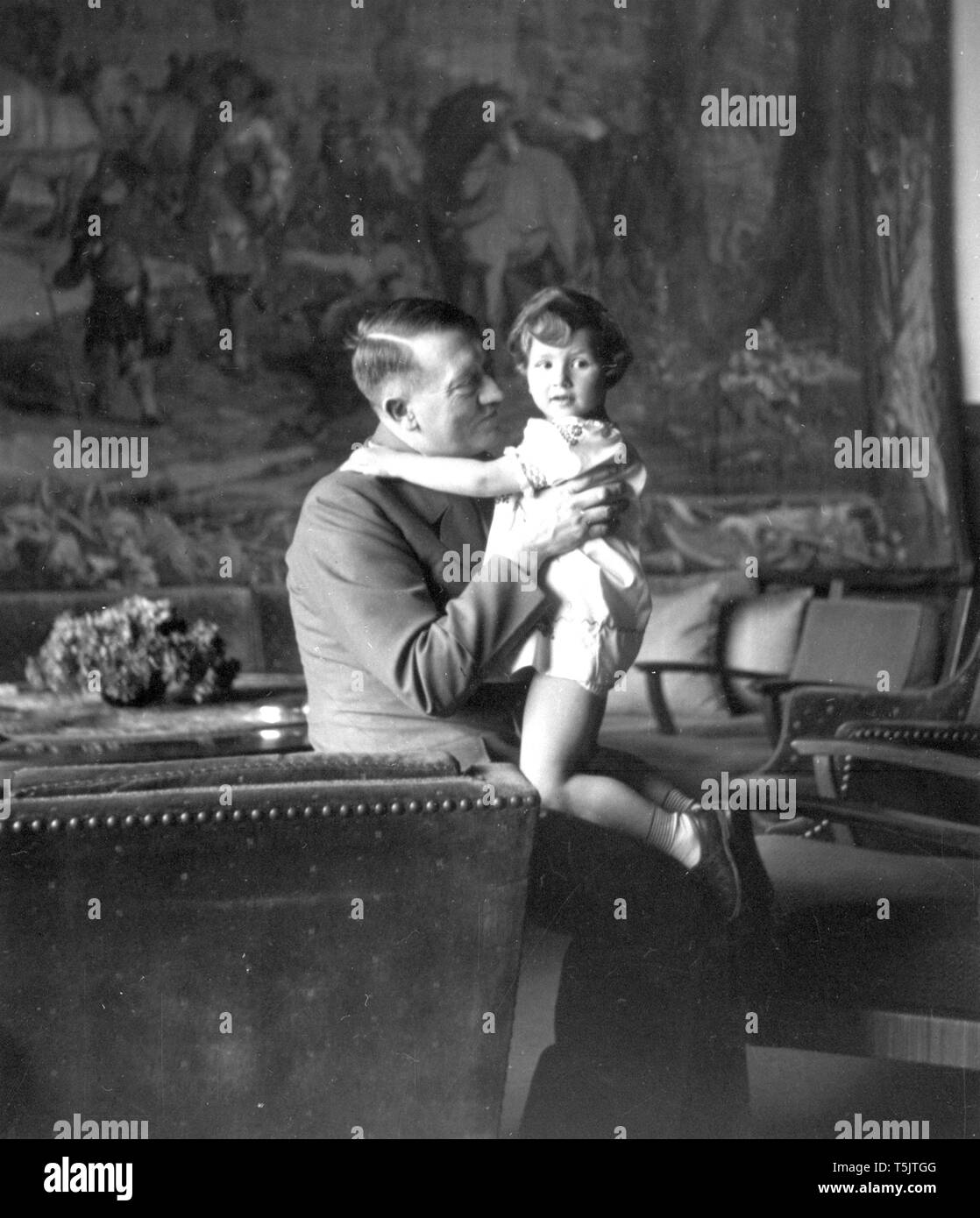 Adolf Hitler With Kids High Resolution Stock Photography and Images - Alamy