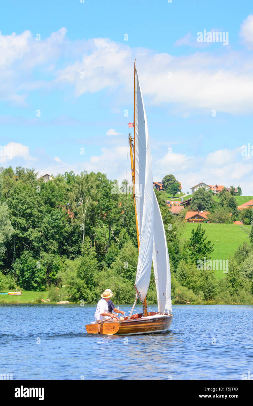 Windless sailing hi-res stock photography and images - Alamy