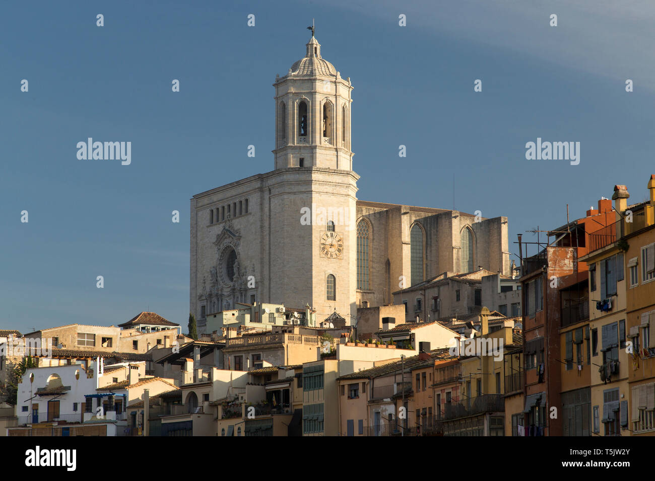 Old jewish quarter girona catalonia hi-res stock photography and images ...