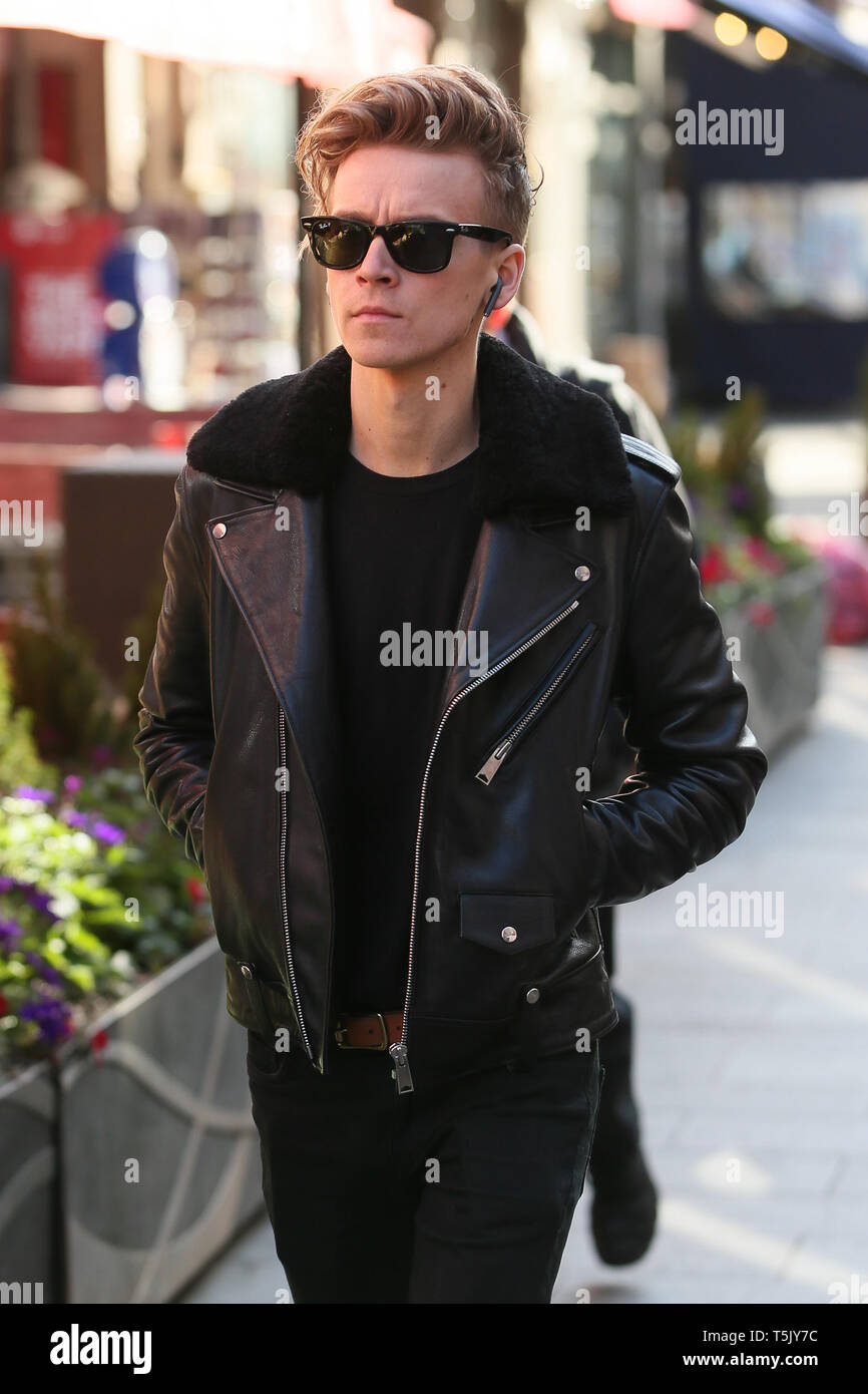 Joe Sugg Youtube Symbol