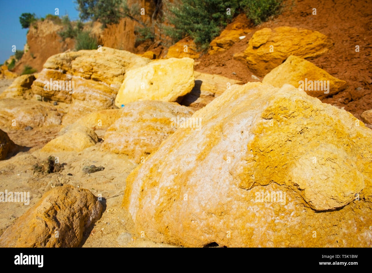 the surface texture of the slope from dry sand-clay granular soils with ...