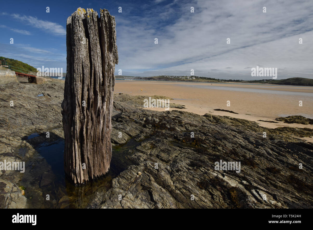 Doom bar cornwall hi-res stock photography and images - Alamy