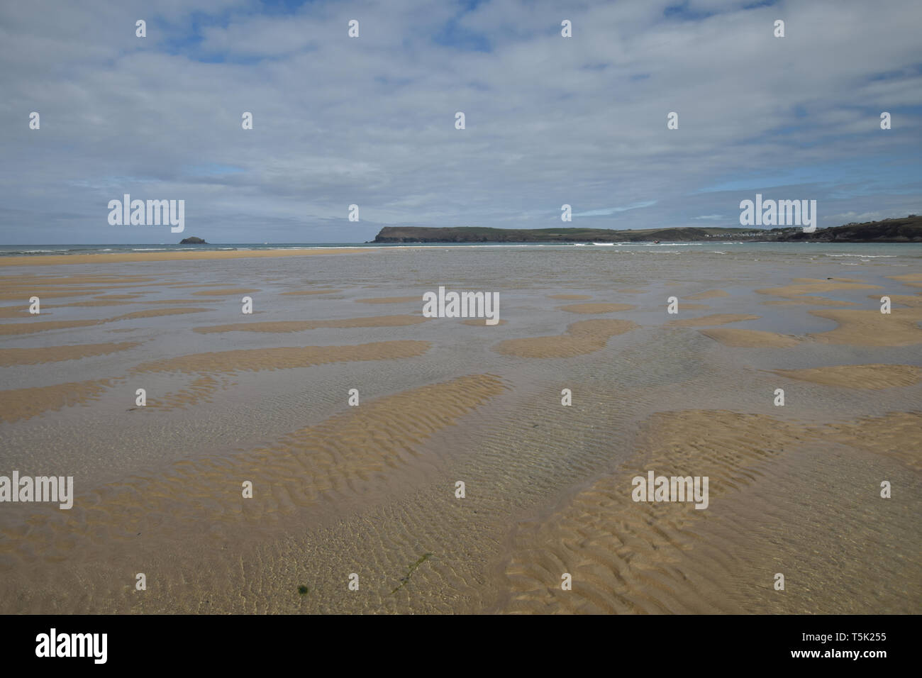 Doom bar hi-res stock photography and images - Alamy